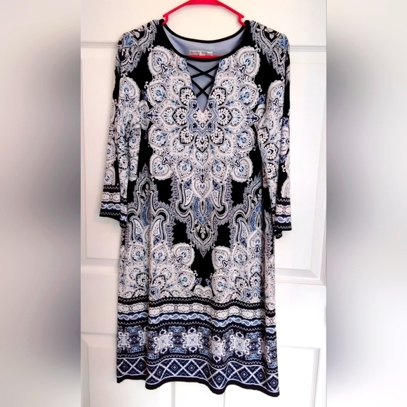 Sandra Darren | Dresses | Womens Sandra Darren Elegant Blue And White ...